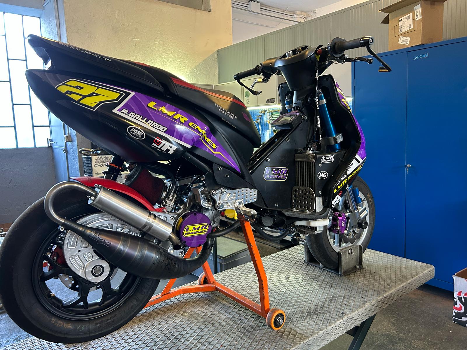 kit grafiche pista LMR YAMAH JOG-R - LMR ENGINES